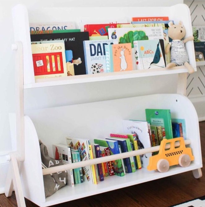31 Cute Nursery Shelves Ideas You Will Love For Your Little One