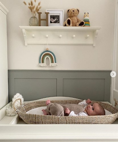 31 Cute Nursery Shelves Ideas You Will Love For Your Little One