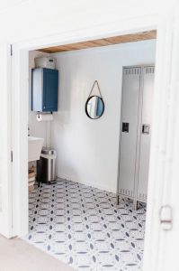 20 Stunning Outdoor Pool Bathroom Ideas That Will Love Everyone